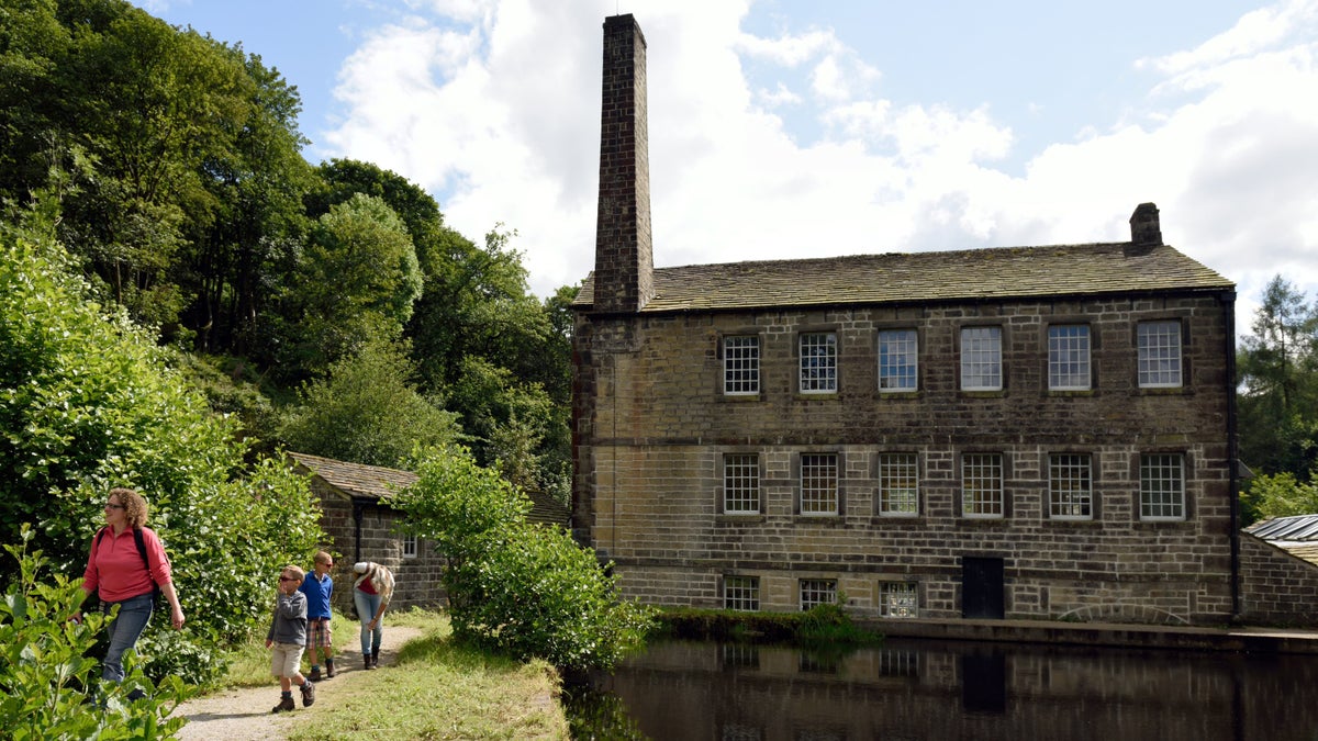 Mill walk (riverside) | West Yorkshire | National Trust